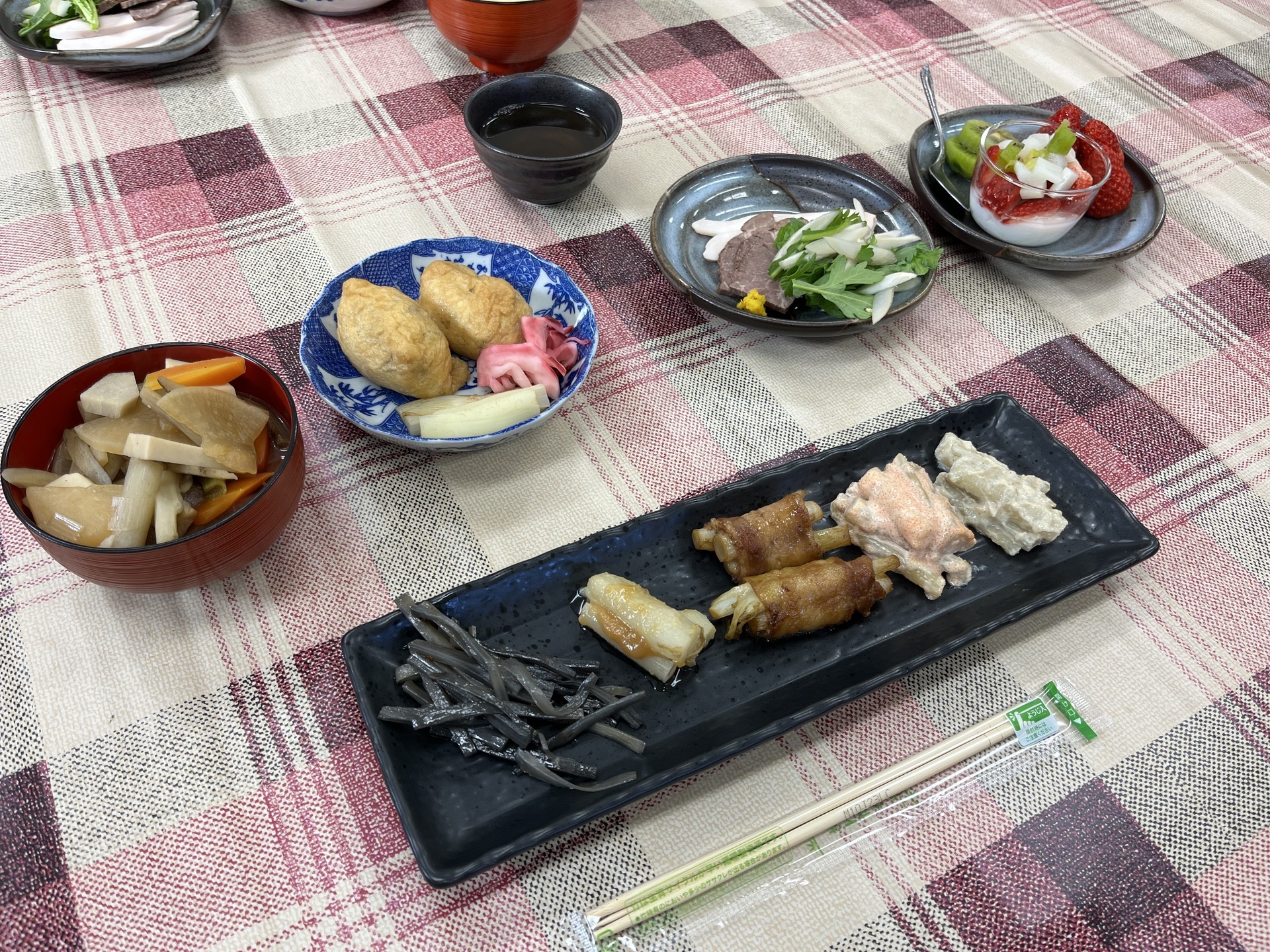 うどの収穫体験: としょぞうの家庭科教材研究